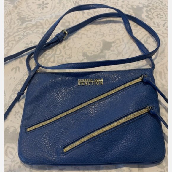 Kenneth Cole | Bags | Kenneth Cole Reaction Mini Lasso Cross Body Bag ...